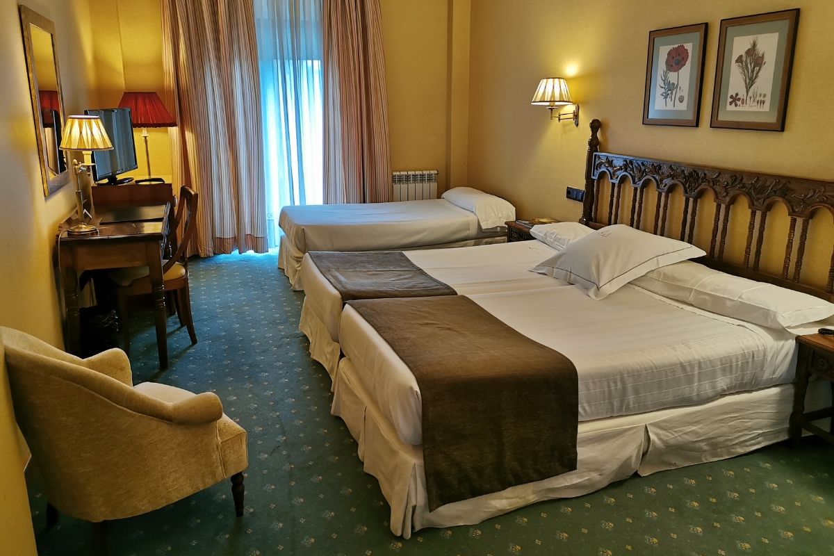 Fotos Hotel ELE Puente Romano en Salamanca